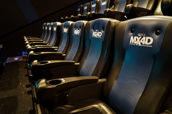 スター・ウォーズ／最後のジェダイ [MX4D] @TOHO シネマズ川崎 | b's mono-log