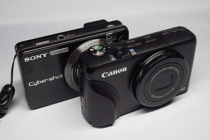 Canon PowerShot S90 | b's mono-log