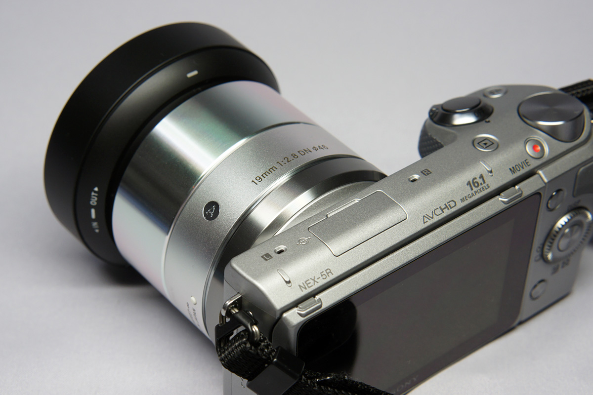 SIGMA 19mm F2.8 DN | b's mono-log